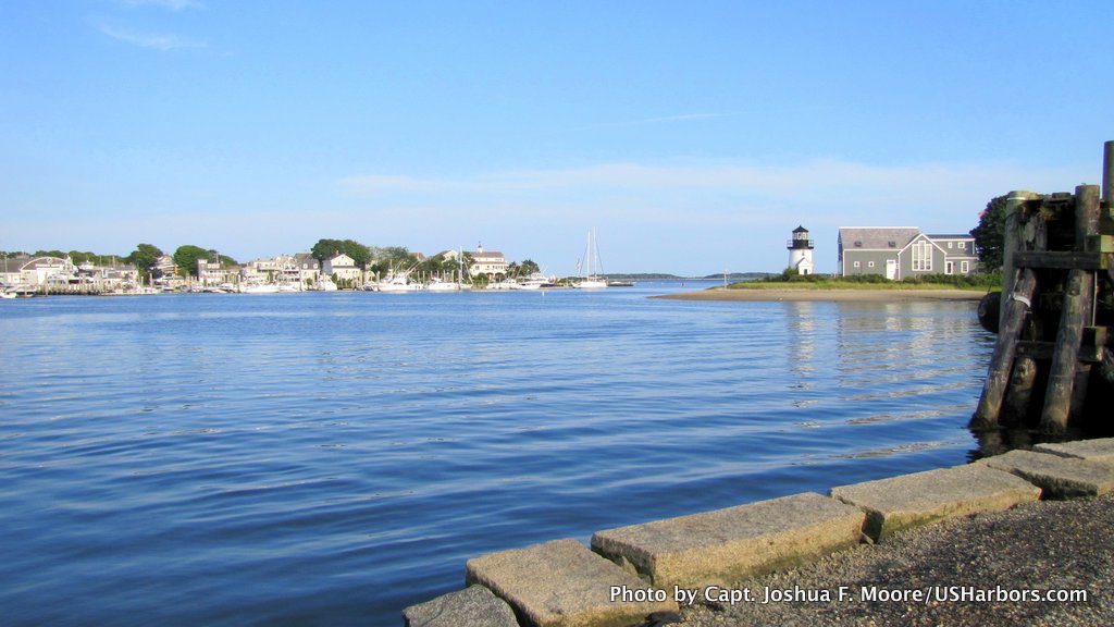 Hyannis Harbor, MA Weather, Tides, and Visitor Guide | US Harbors