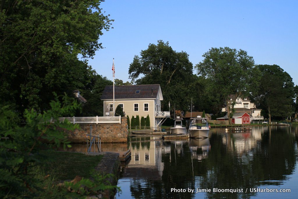 Essex, CT Weather, Tides, and Visitor Guide | US Harbors