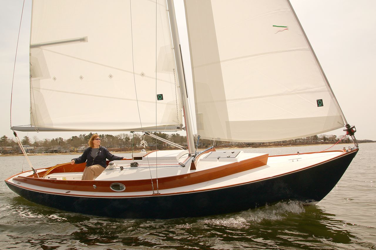 Combining Traditional & Modern in a Sailboat Ideal for Easy Outings ...
