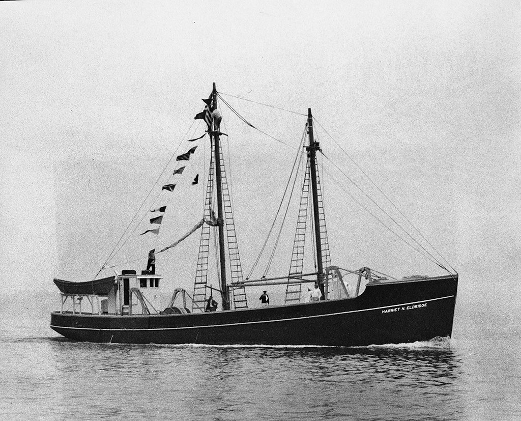 Historic Portraits of New Bedford’s Fishing Fleet | US Harbors