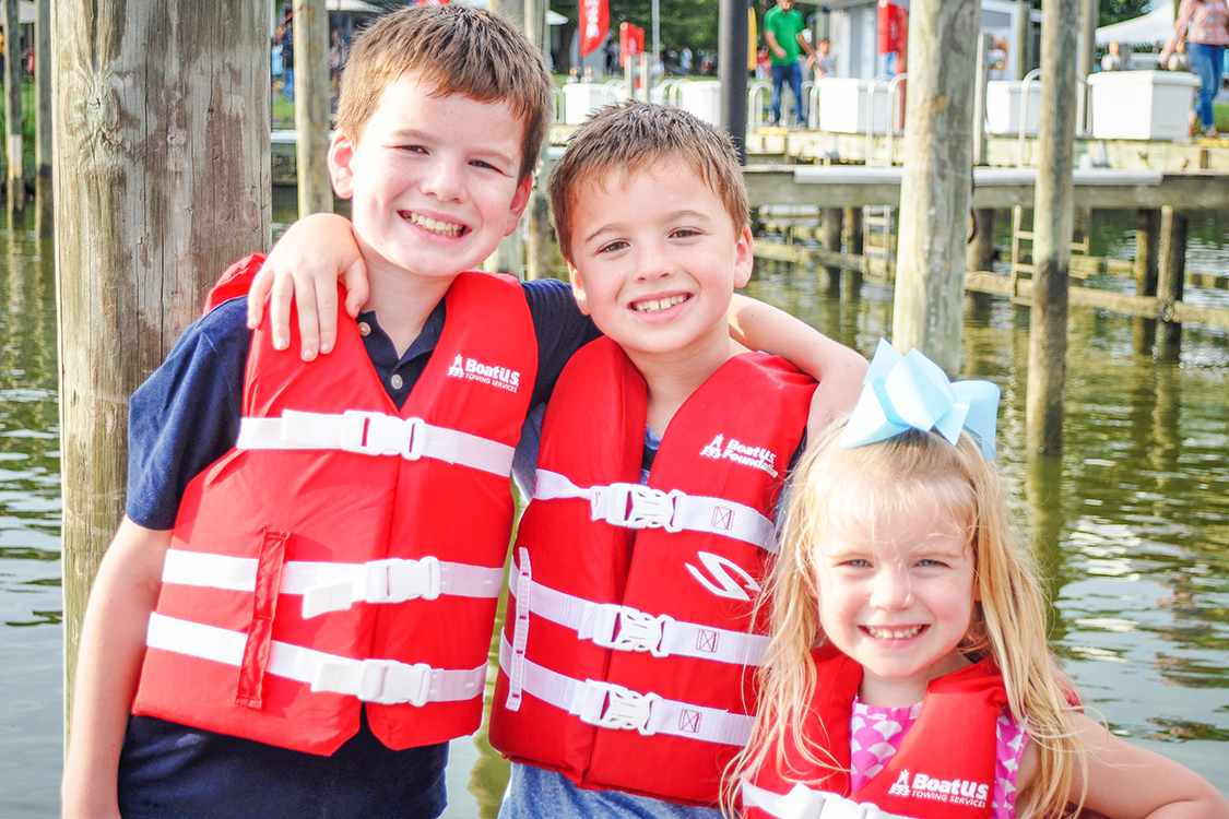 7 Ways To Be a Safer Boater | US Harbors