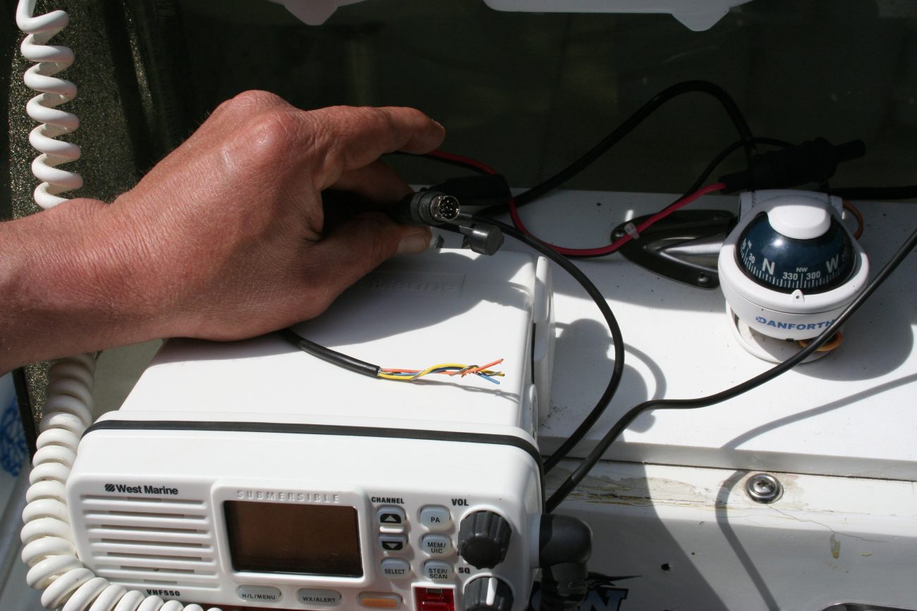Boating 101: VHF Radio | US Harbors