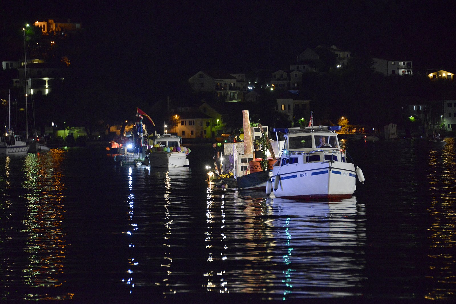 Safety Tips for Night Boating | US Harbors
