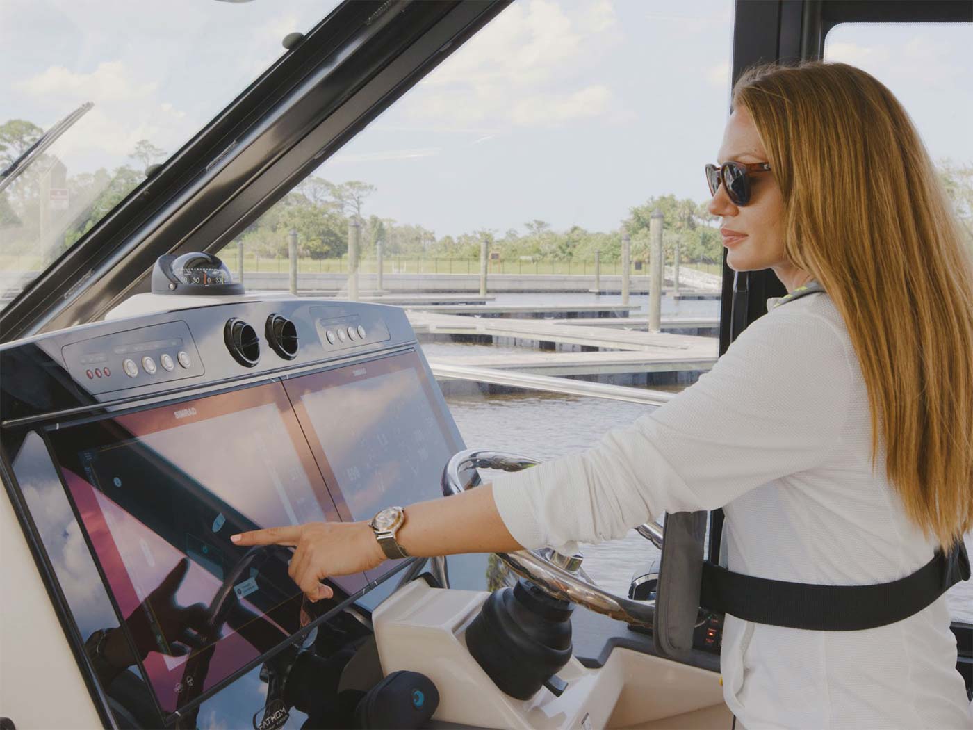 AutoCaptain Autonomous Boat Docking System Launches | US Harbors